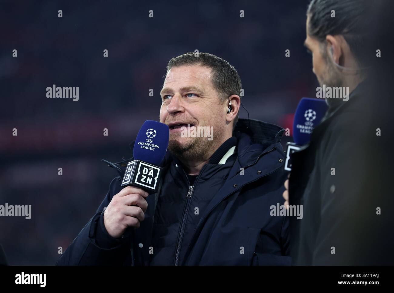 Sportvorstand fc bayern munchen beim interview dazn hi-res stock ...