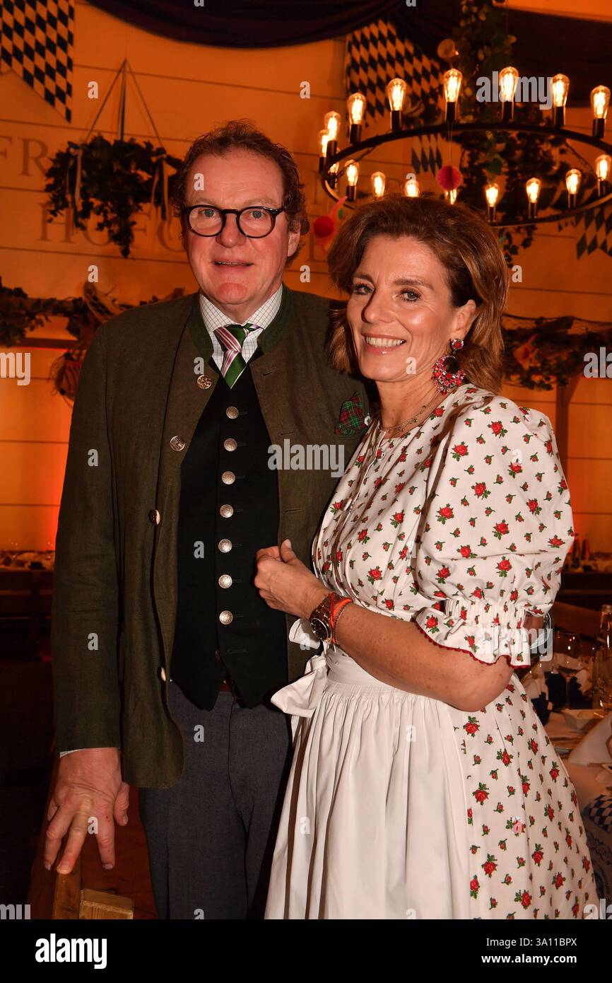 Franz Georg Strauß mit Ehefrau / Aschermittwoch / Fischessen / 2025 ...