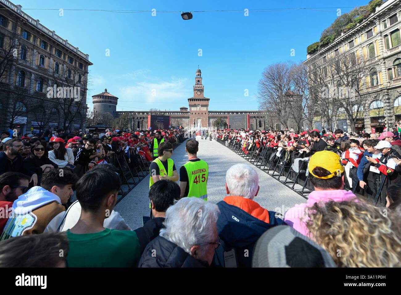 Milano, Milano. 06th Mar, 2025. Presentazione Piloti Ferrari in Piazza ...