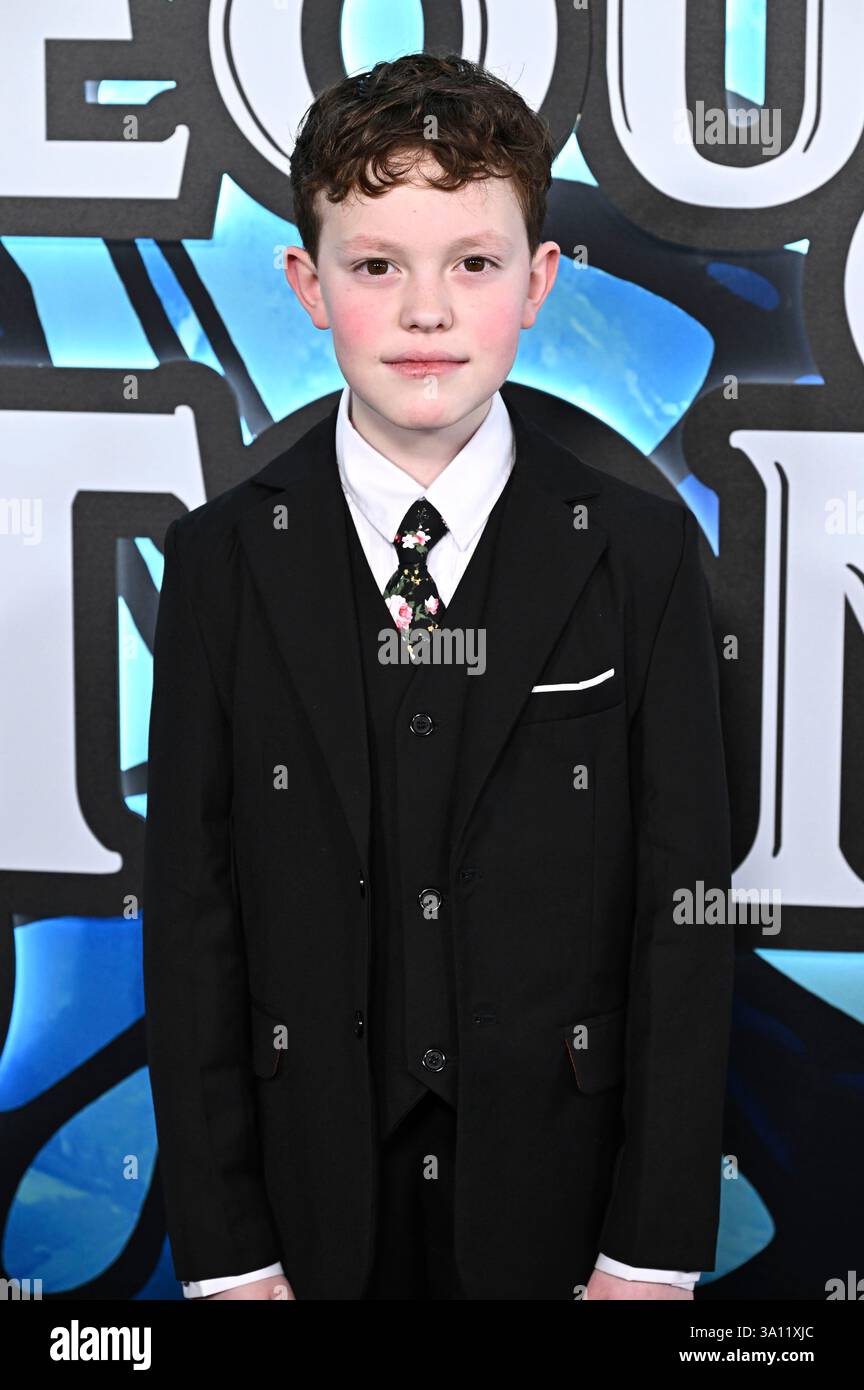 Tristan Borders bei der Premiere der 4. und finalen Staffel der HBO ...