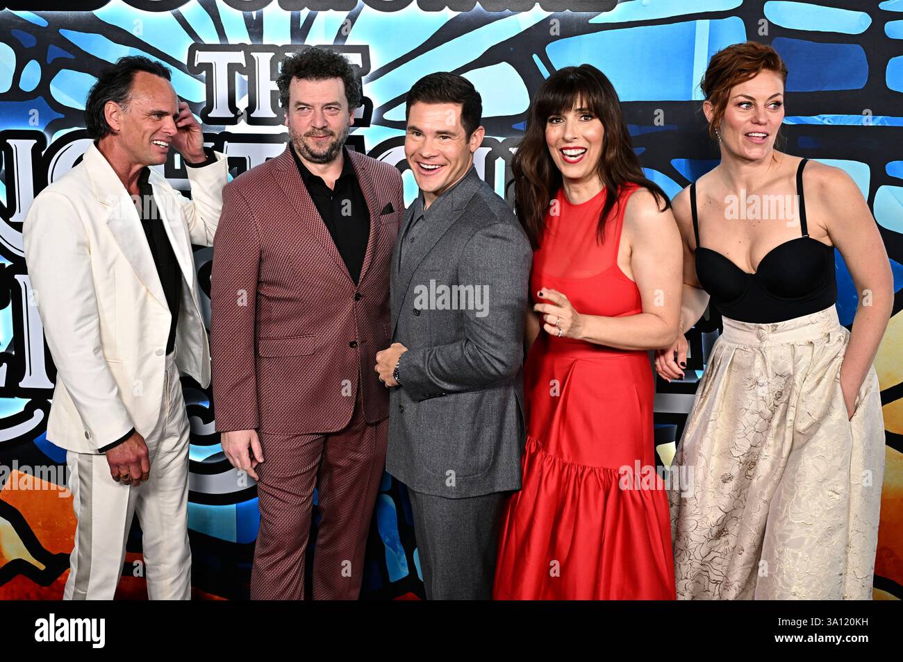 Walton Goggins, Danny McBride, Adam DeVine, Edi Patterson und Cassidy ...
