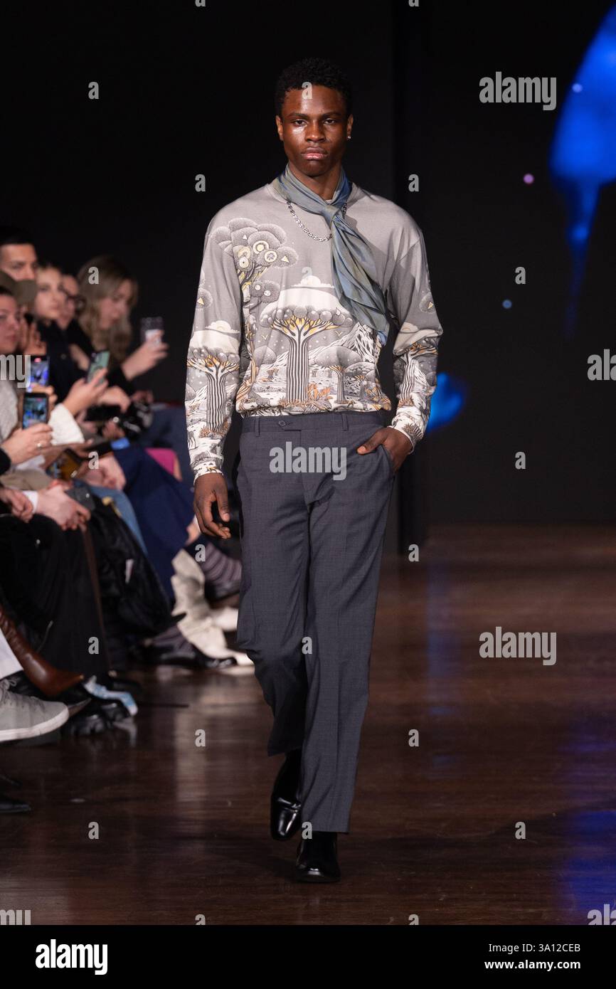 A model walks the runway during the Custo Barcelona Fall/Winter 2025 ...