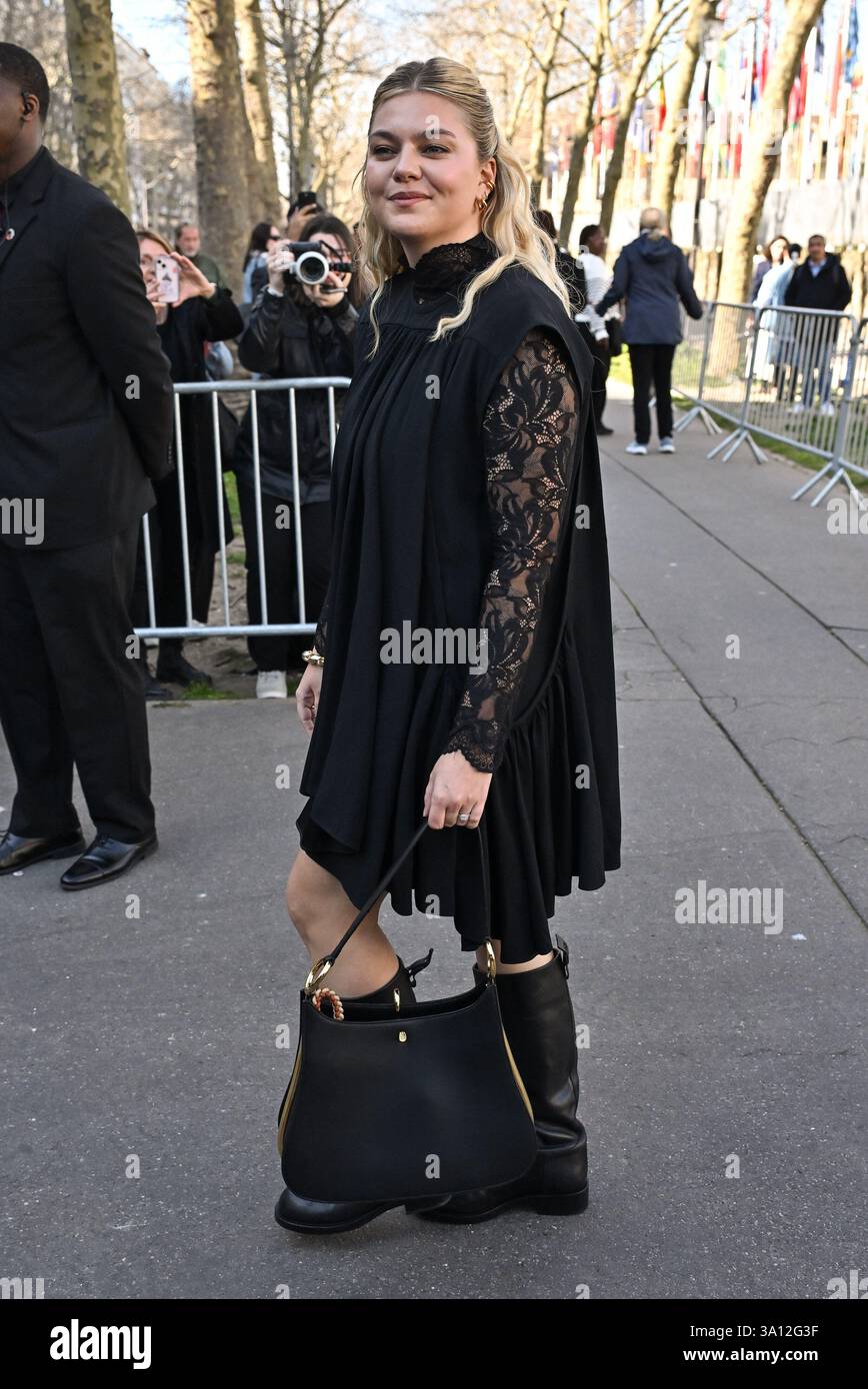 Paris, France. 06th Mar, 2025. Louane arriving at Rabanne show during ...