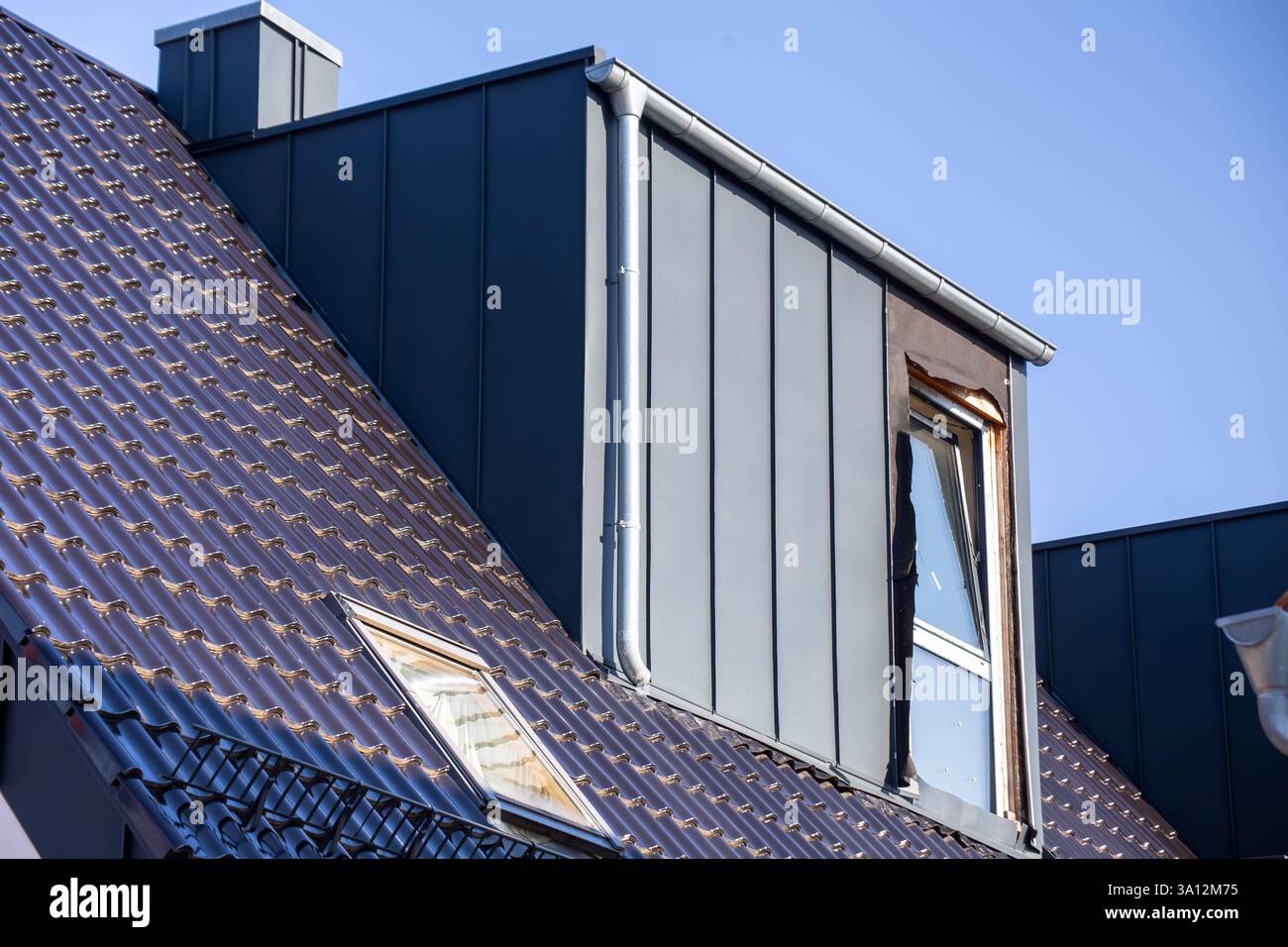 Extension of living space by installing a dormer window: Newly ...