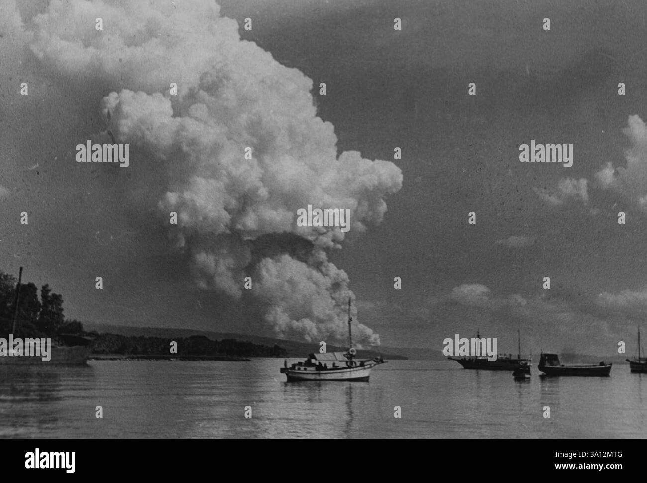 Taking place out Black and White Stock Photos & Images - Alamy