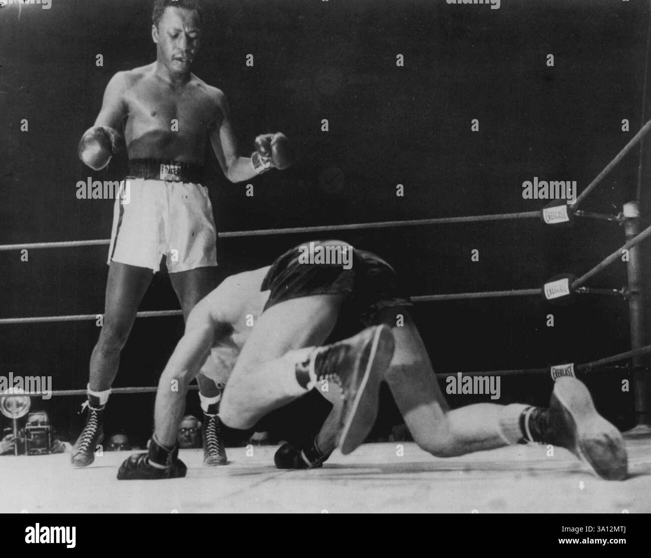 Johnny bratton hi-res stock photography and images - Alamy