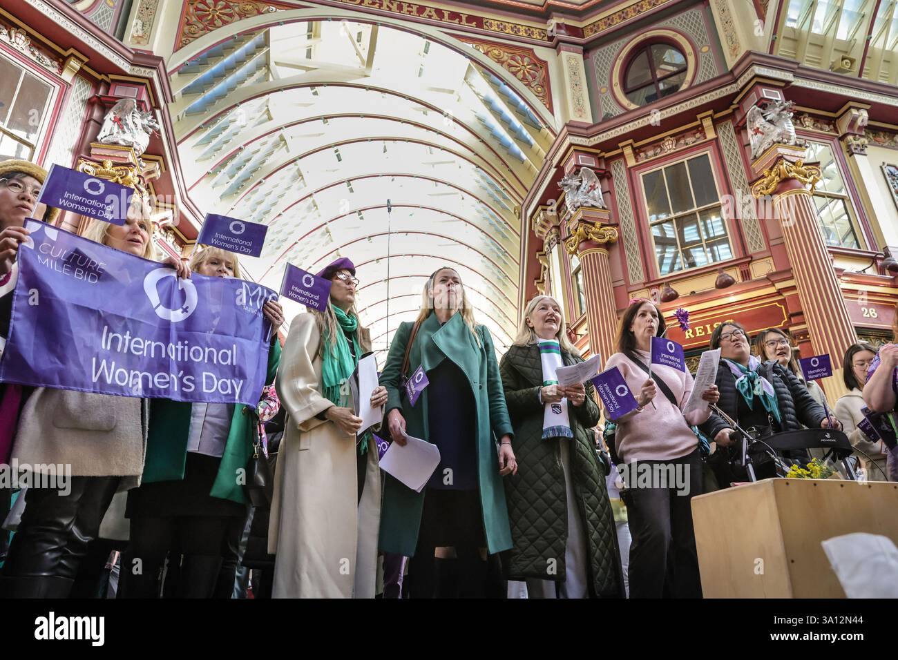 London, UK. 06 March 2025. The choir at Leadenhall Market. Celebrating ...