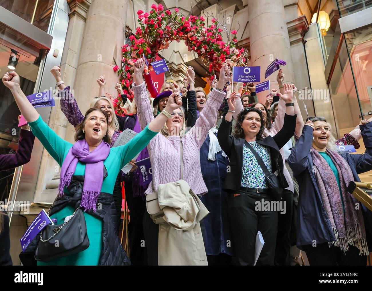 London, UK. 06th Mar, 2025. The choir inside Royal Exchange ...