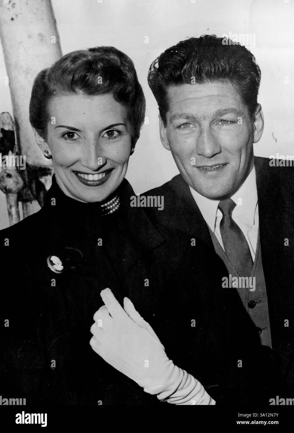 Former British lightweight boxing champion Eric Boon, and his wife ...