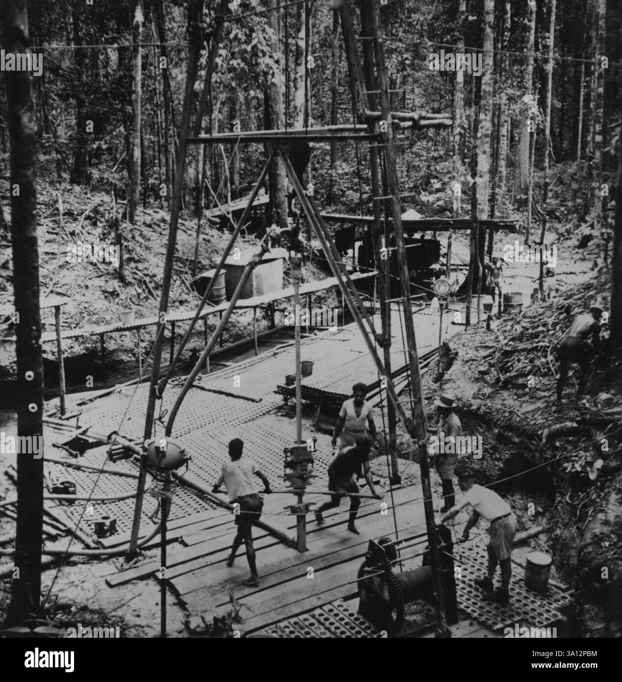 Arrival Of First Shipment Of New Guinea Crude Oil At Altona Refinery ...