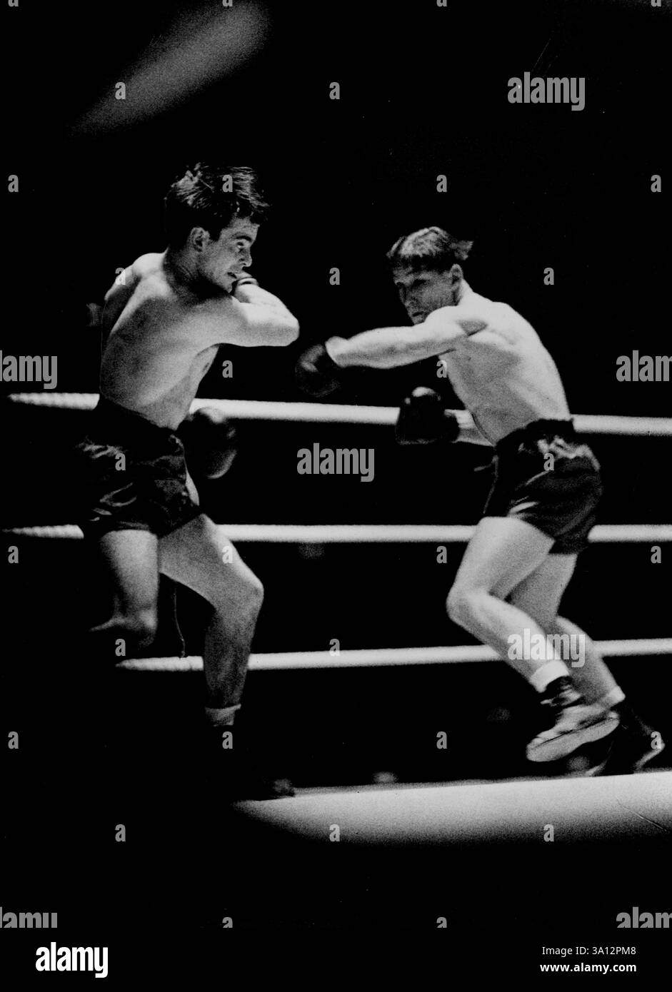Eric Boon, 19 years old Chatter's challenger & Dave Crowley in action ...