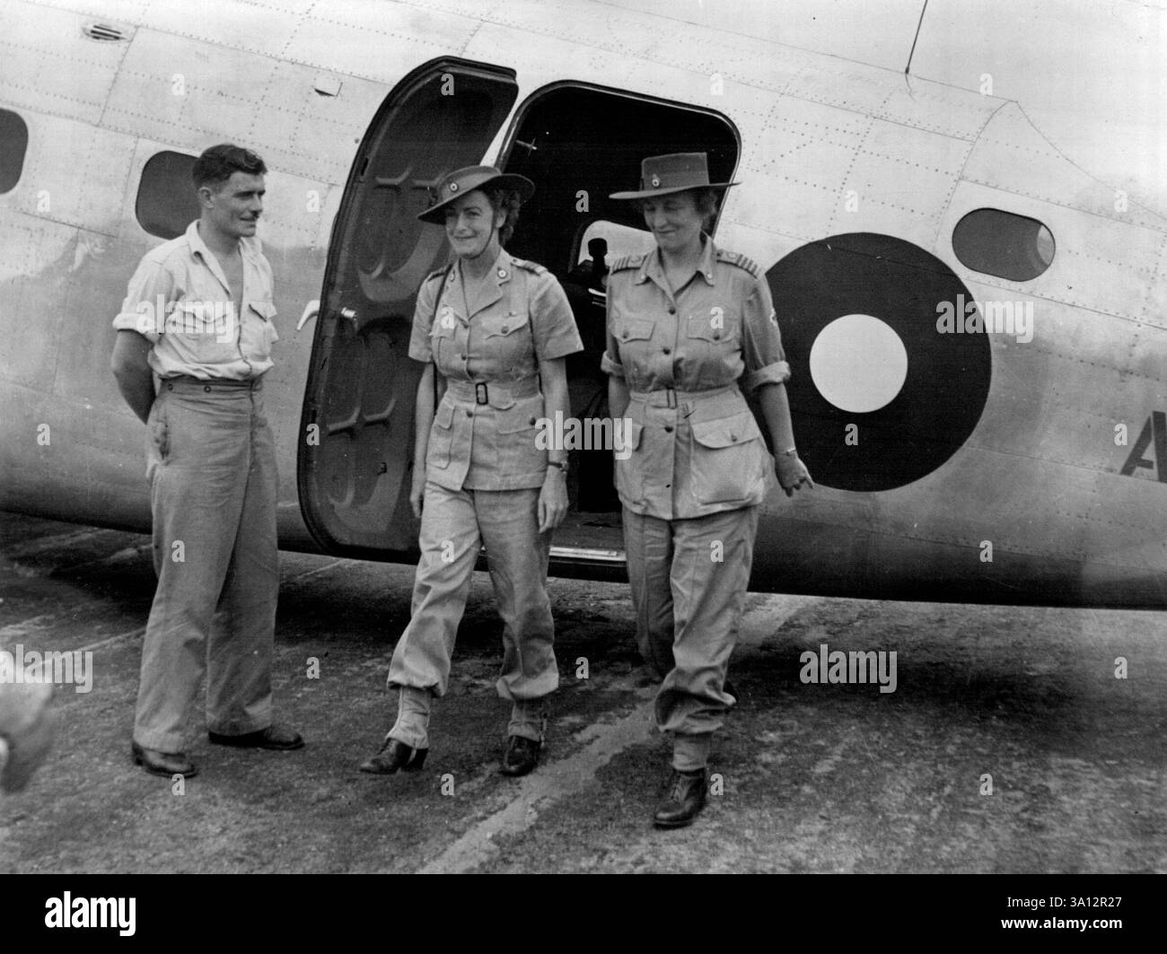 Lord and lady wakehurst Black and White Stock Photos & Images - Alamy