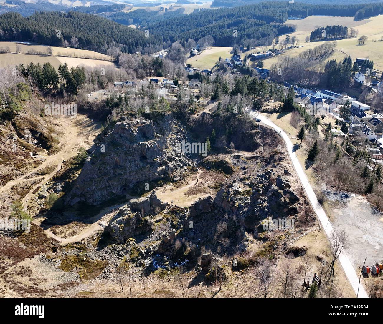 Die Binge in Geyer-Zeugnis des Altbergbaues 0503-25/ Die Geyersche ...