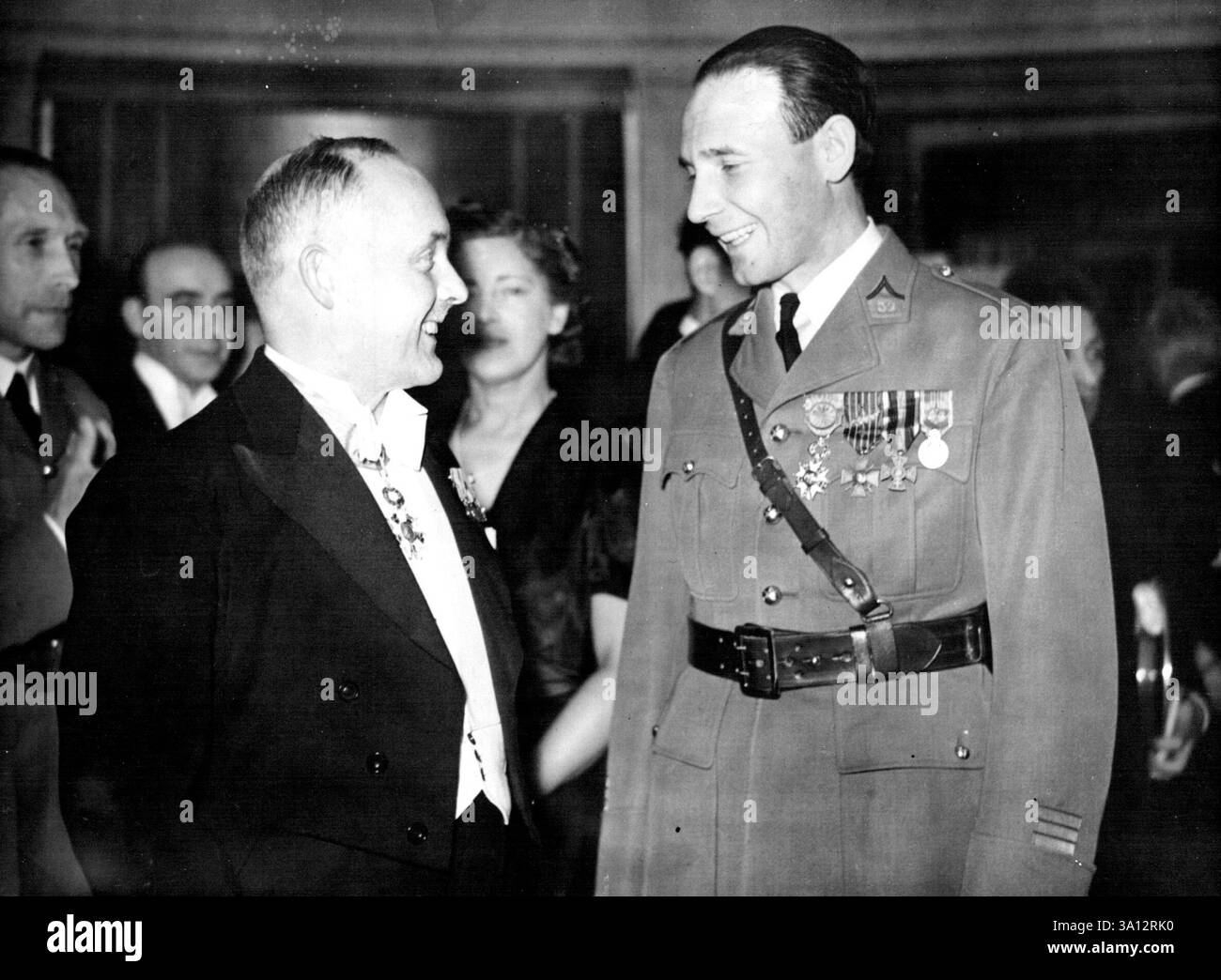 Jean Borotra, As Soldier, Attends Anglo-French Dinner In London -- Jean ...