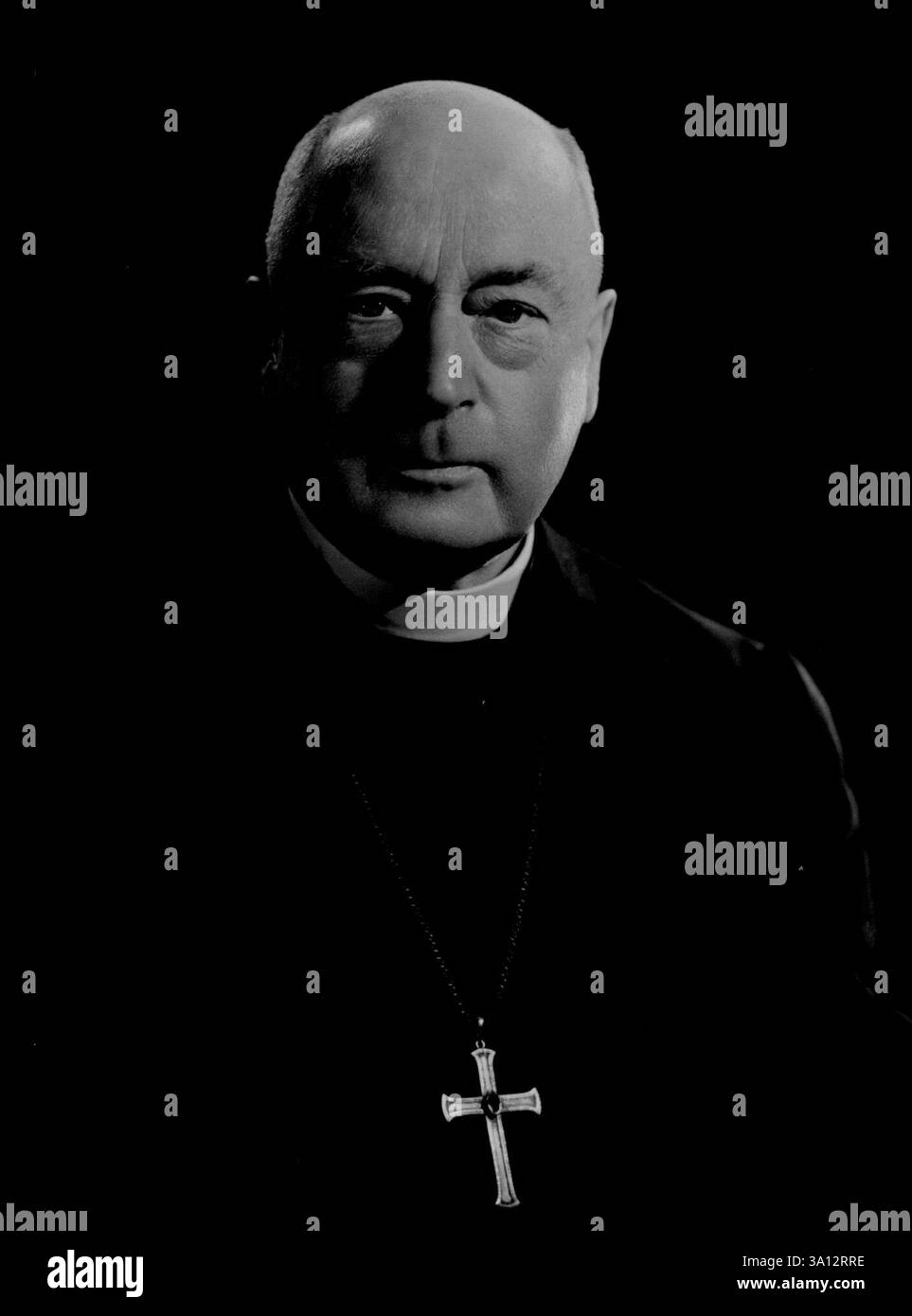 Rt rev alfred walter frank blunt hi-res stock photography and images ...