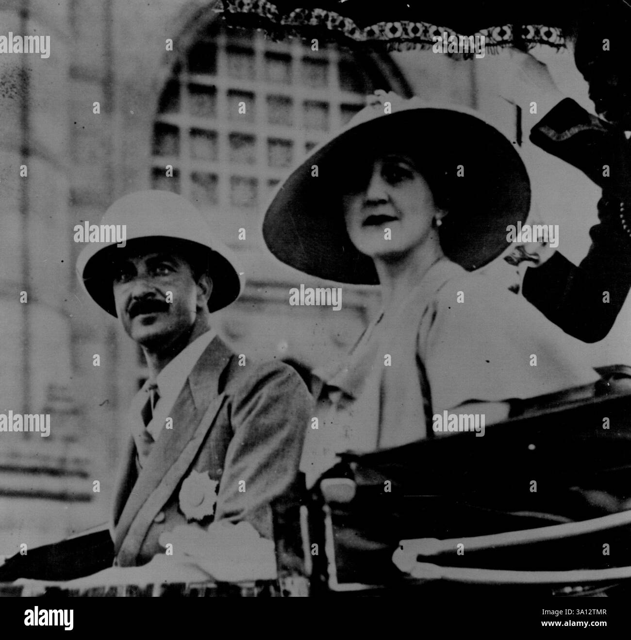 Apollo bunder vintage hi-res stock photography and images - Alamy