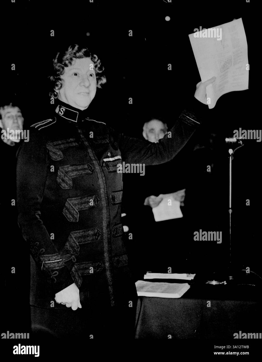 General Evangeline Booth Speaks at the Royal Albert Hall, London ...