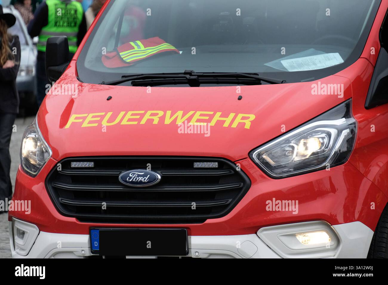 Feuerwehr in verschiedenen Bildern und Aktionen in Deutschland ...