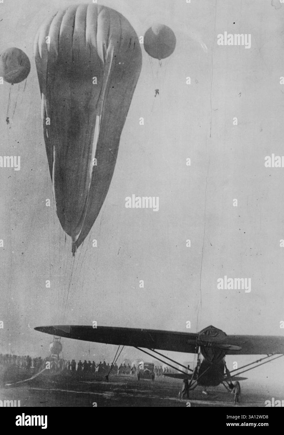 Soviet Stratosphere Balloonists Smash Altitude Record -- The Soviet ...