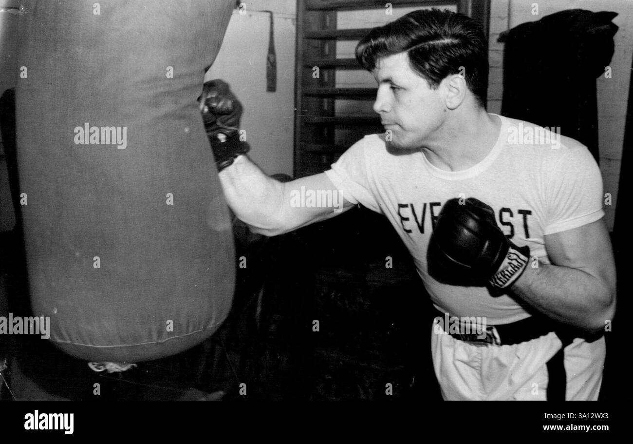 Roland La Starza To Fight British Heavyweight Champion.Roland La Starza ...