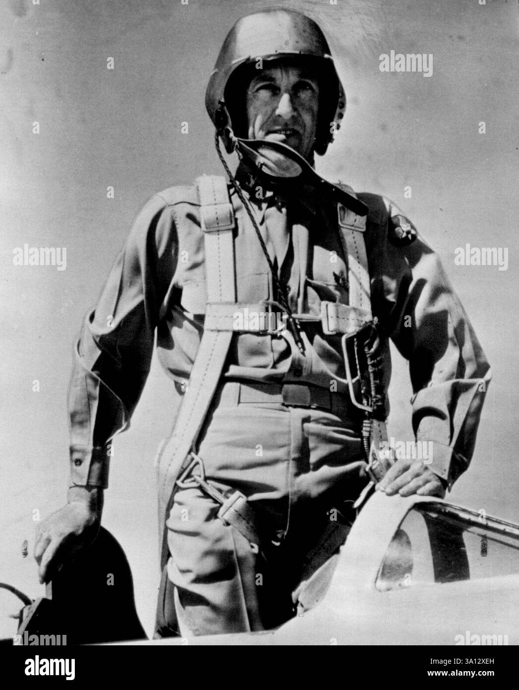 Wright field 1947 hi-res stock photography and images - Alamy