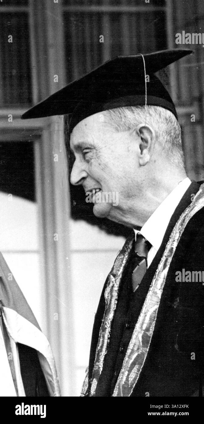 Sir Charles Bickerton Blackburn. June 13, 1947 Stock Photo - Alamy