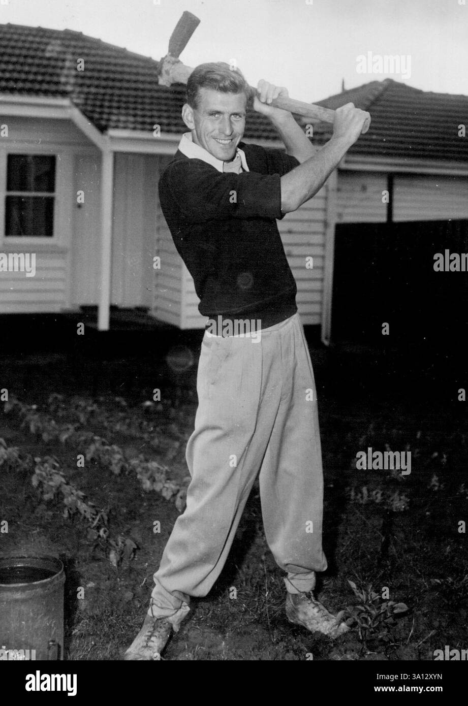 Al Bourke - Boxing. December 16, 1952 Stock Photo - Alamy