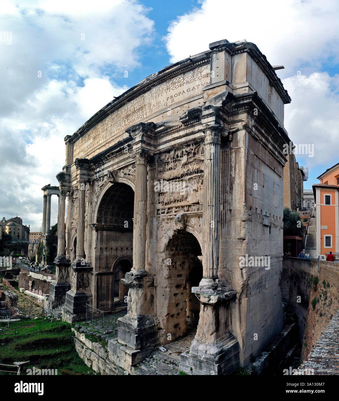 Triumphbogen des Septimius Severus Auf der Ausgrabungsstätte Forum ...