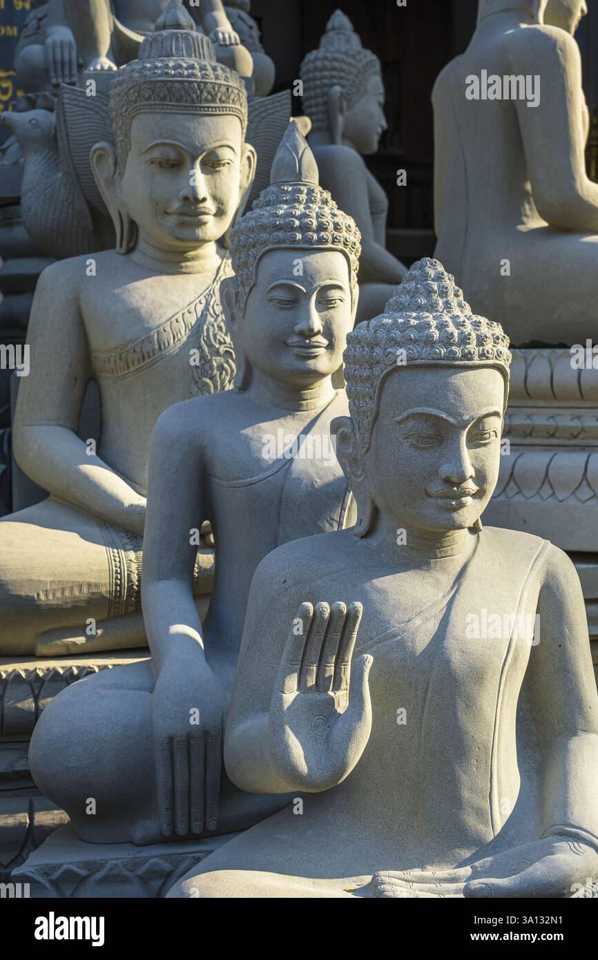 Cambodia, Phnom Penh, Doun Penh district, stonemason shops Stock Photo ...
