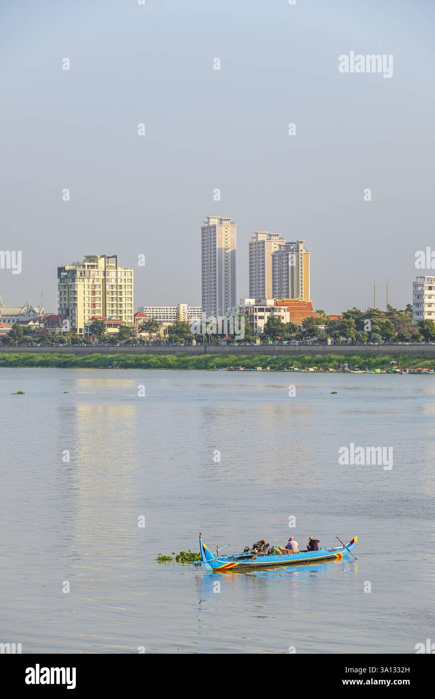 Cambodia, Phnom Penh, Tonle Sap river and the buildings of the Chroy ...