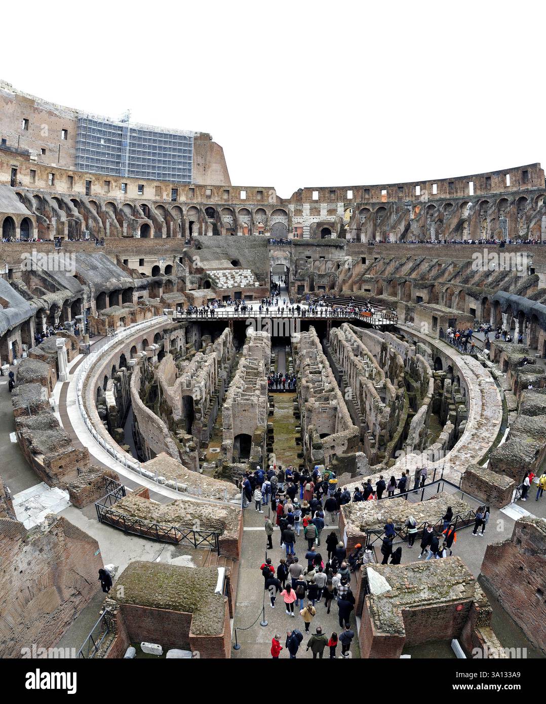 Der Innenraum. Das Kolosseum / Colosseo. Rom, Italien . Das ...