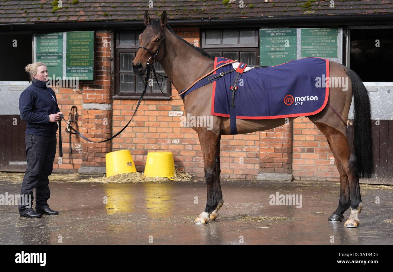 Link trainer hi-res stock photography and images - Alamy