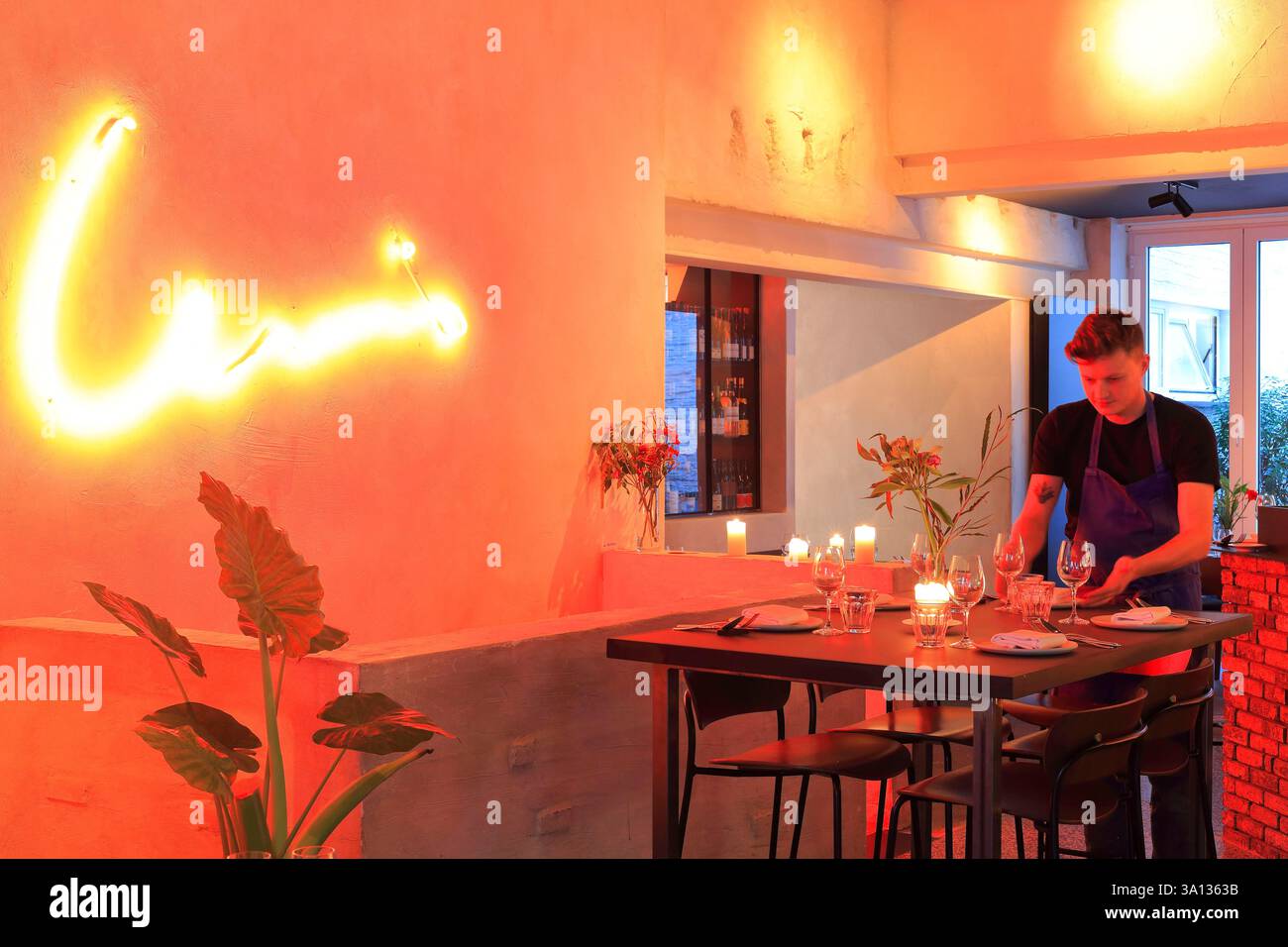 Belgium, Flanders, Antwerp, gourmet restaurant Lewis by chef Tom ...