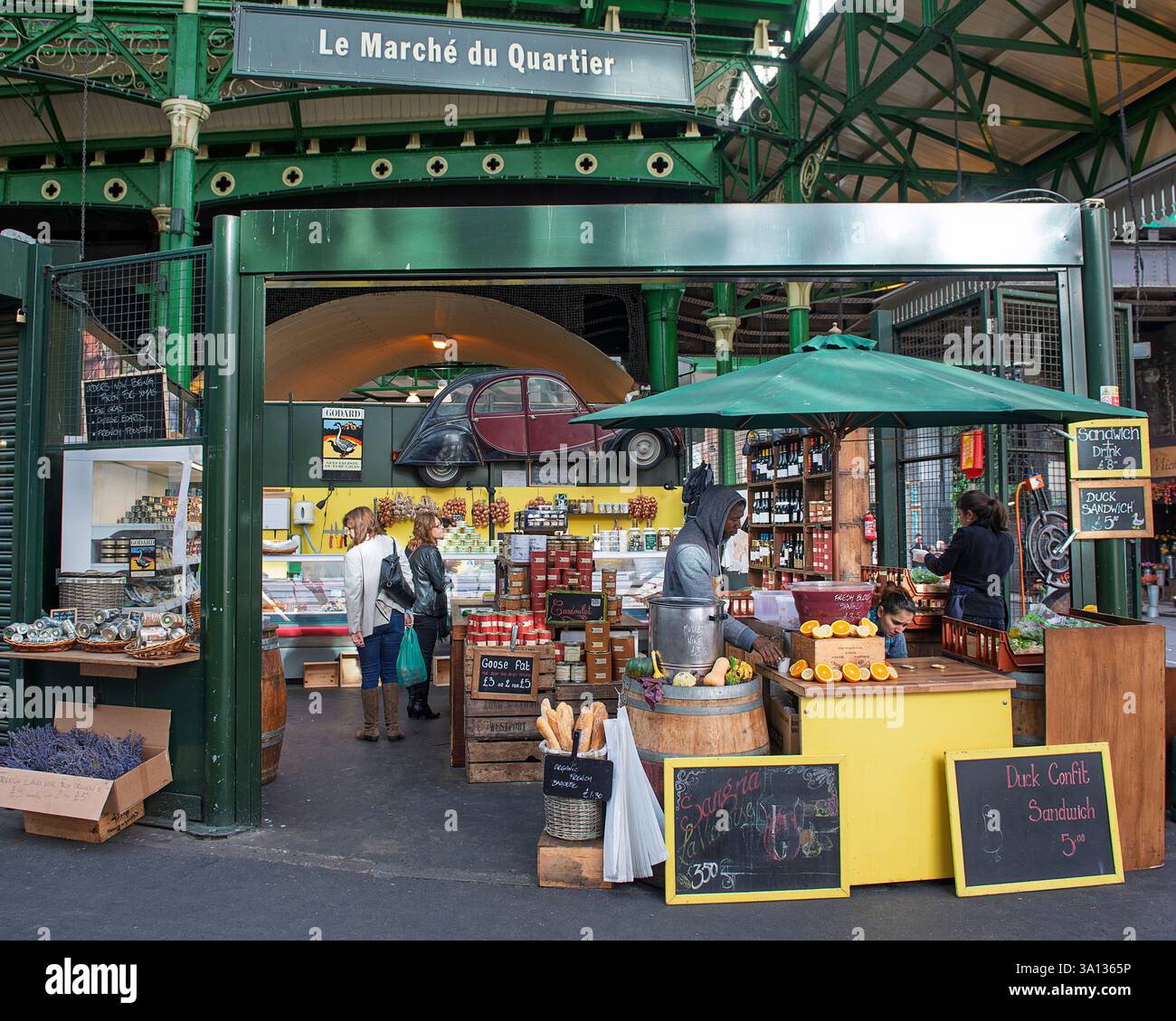 Le Marche´du quartier in Borough Market Stock Photo - Alamy