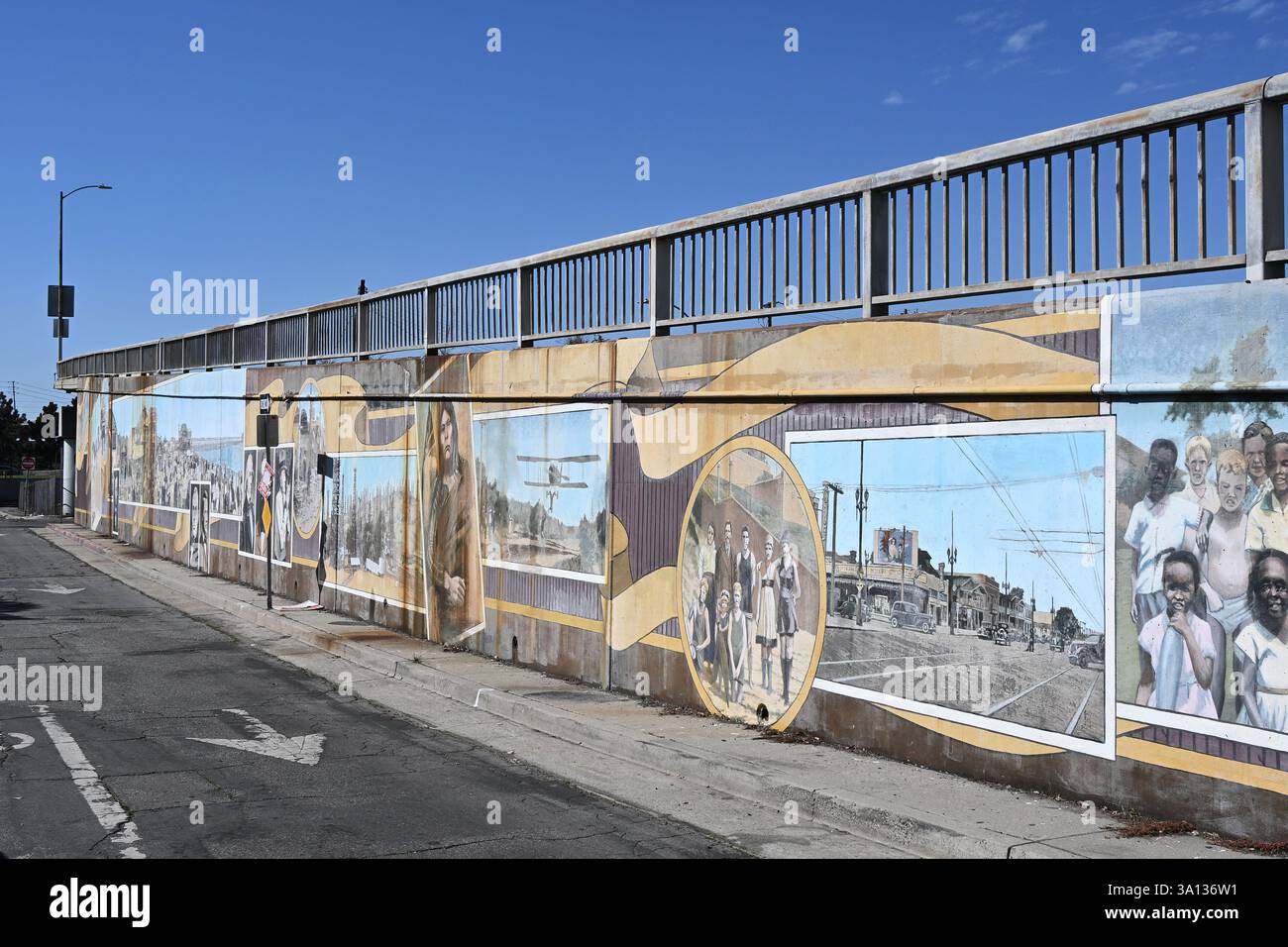 LONG BEACH, CALIFORNIA - 28 FEB 2025: Section of the 2-block-long ...