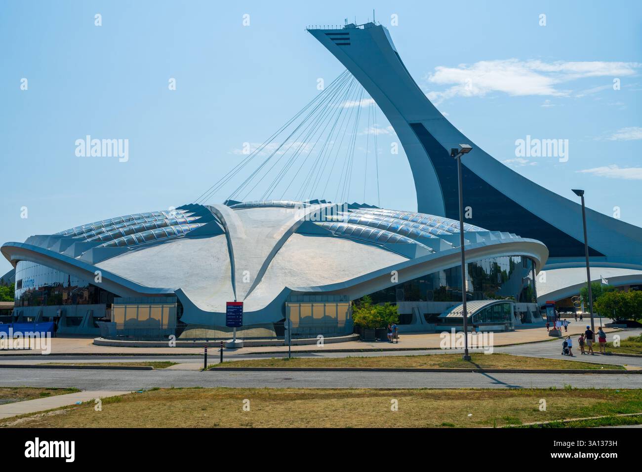 Roof big sports stadium aerial hi-res stock photography and images - Alamy