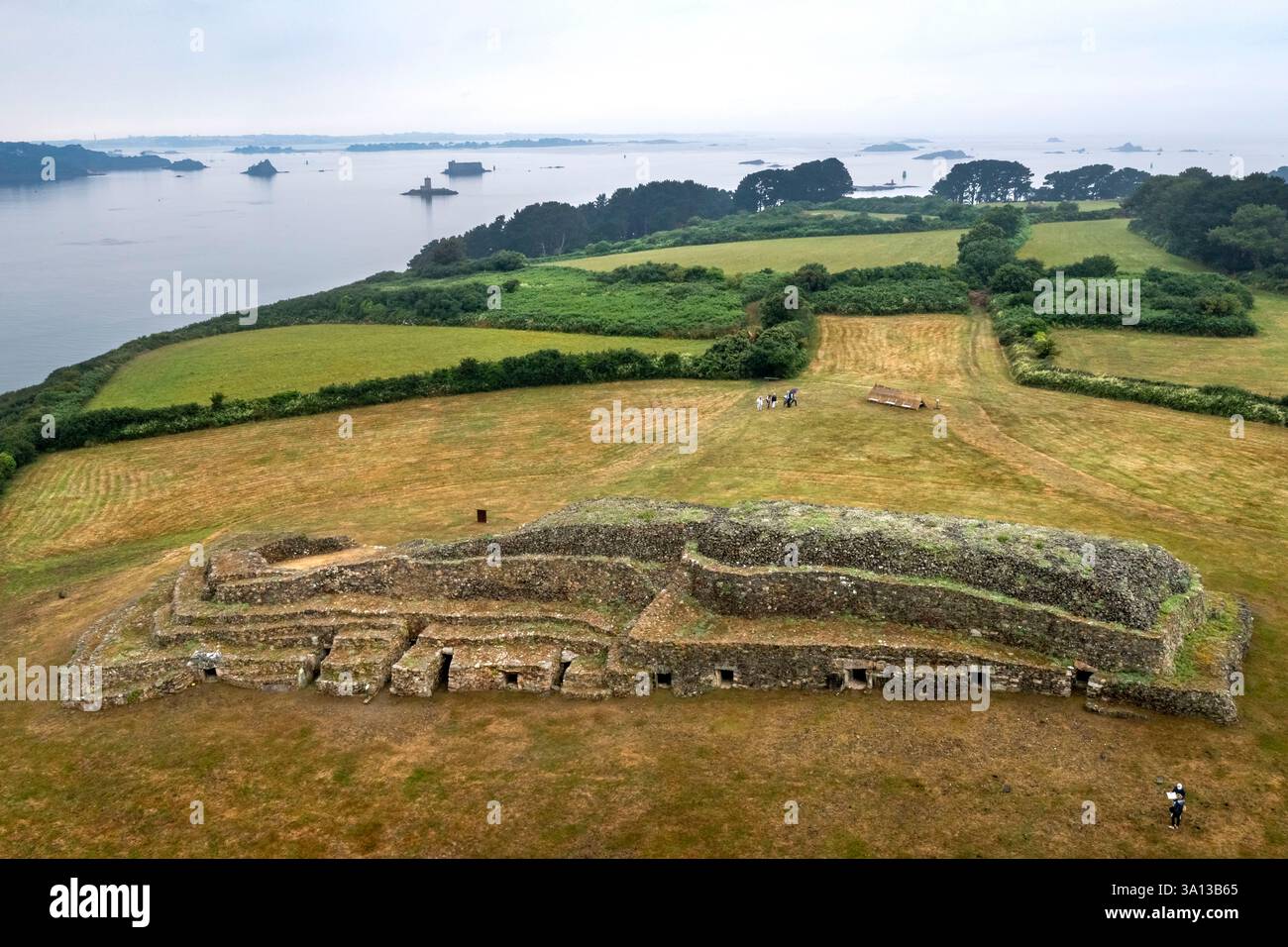 France, Finistère, Morlaix bay, Kernehelen peninsula, 6000 years old ...