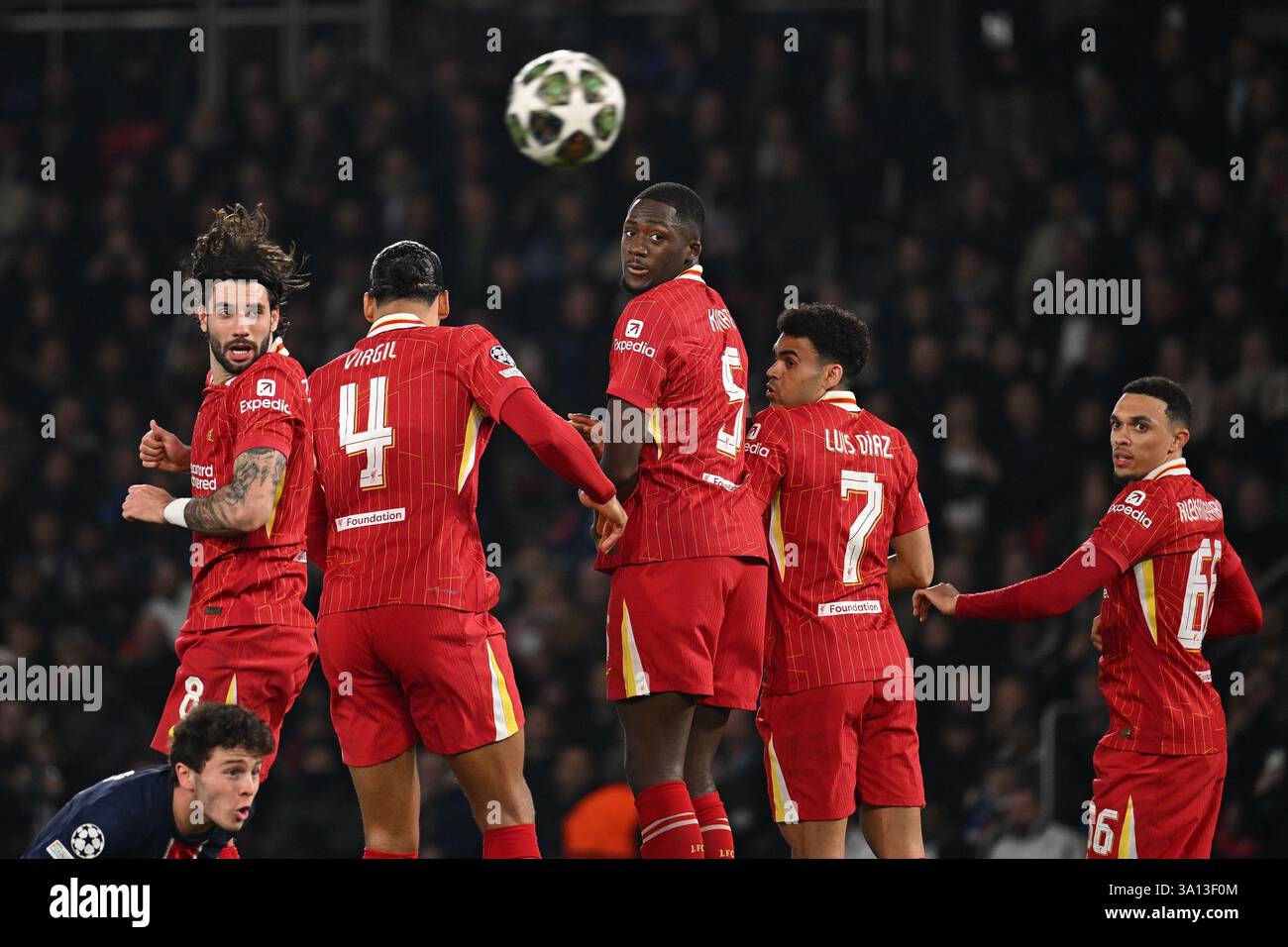Liverpool vs psg 2025 hi-res stock photography and images - Alamy