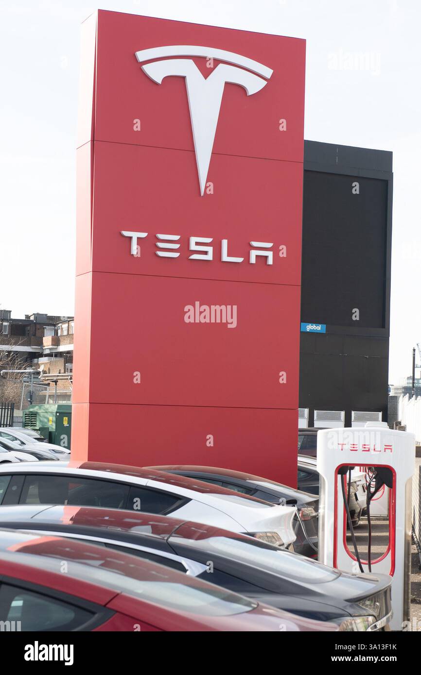 London, UK. 06 Mar 2025. A general view of a Tesla car dealership in ...
