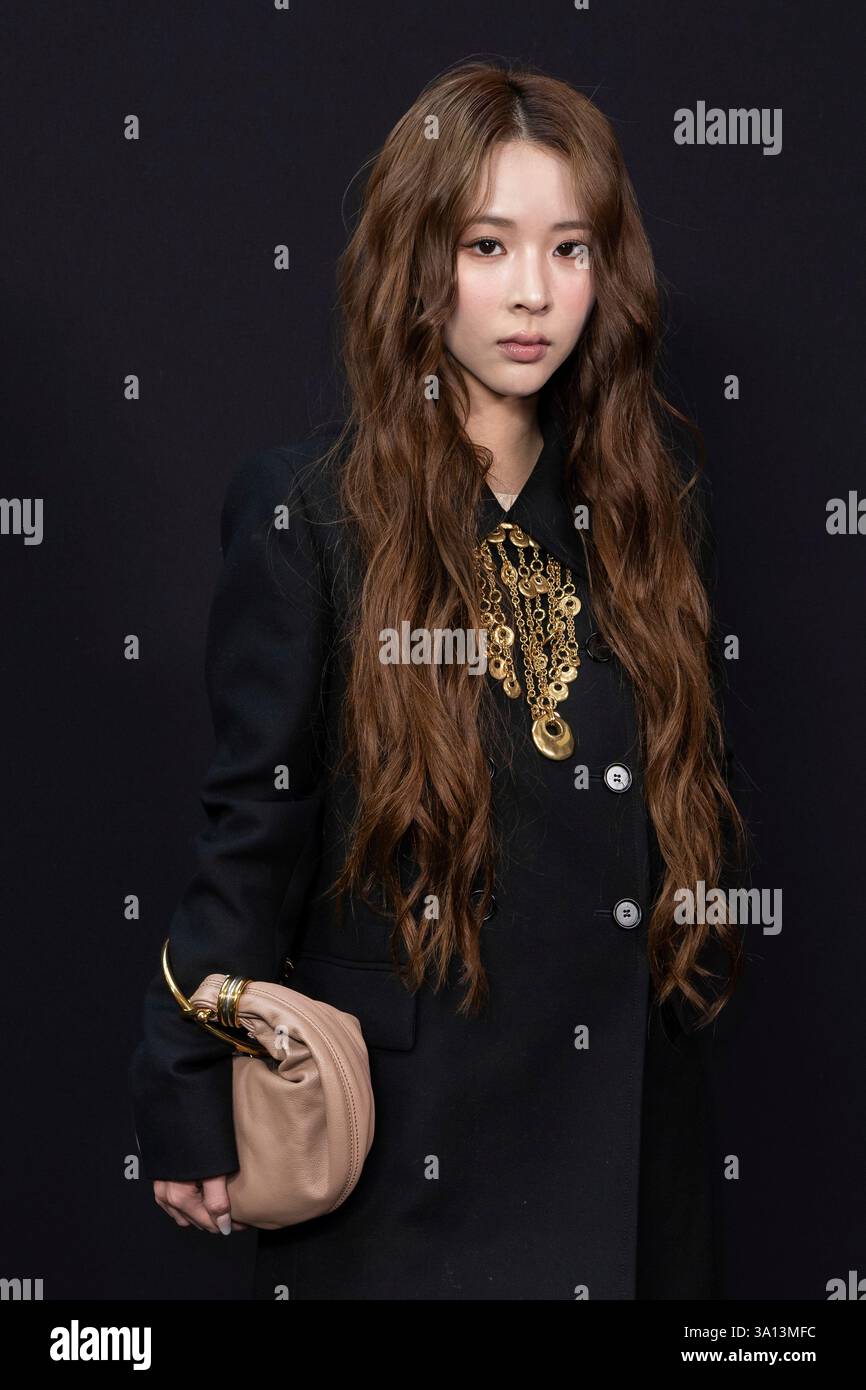 Michi Shimizu poses before the Chloe Fall/Winter 2025-2026 Womenswear ...
