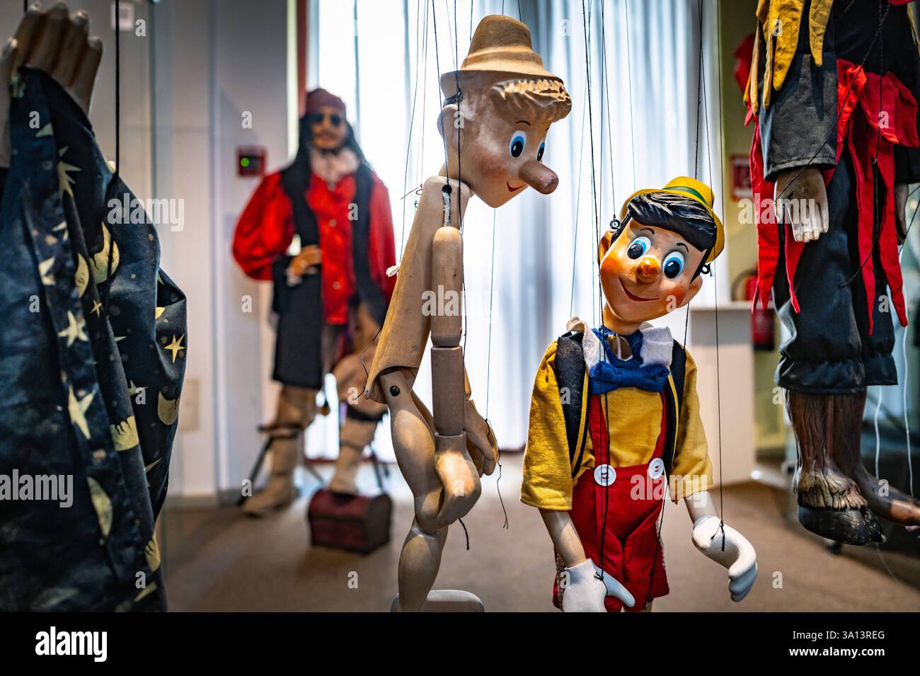 Berlin Neukölln Puppentheater Museum Berlin Neukölln, Karl-Marx-Straße ...