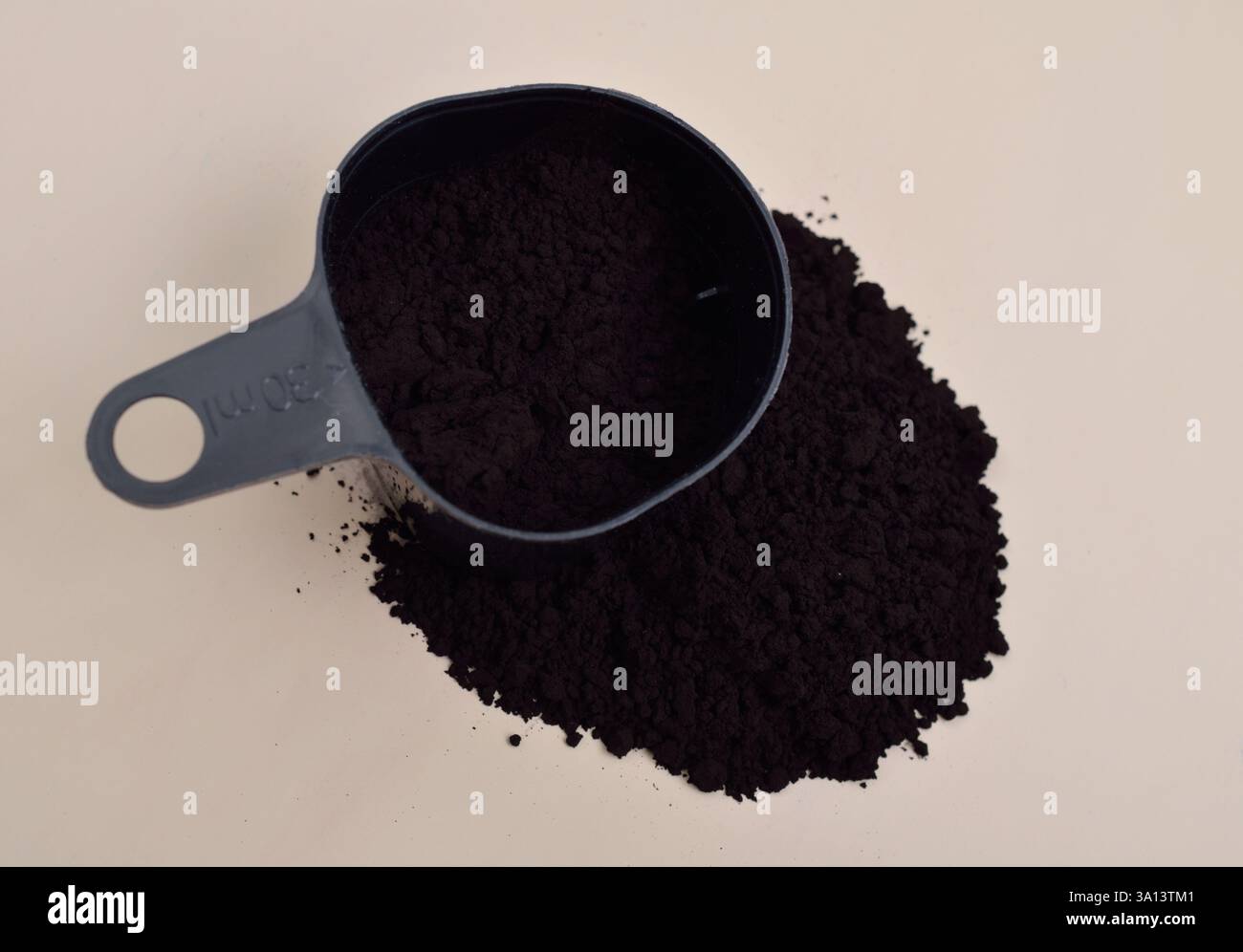 Nigrosin. In staining dyes, nigrosin is a mixture of black synthetic ...