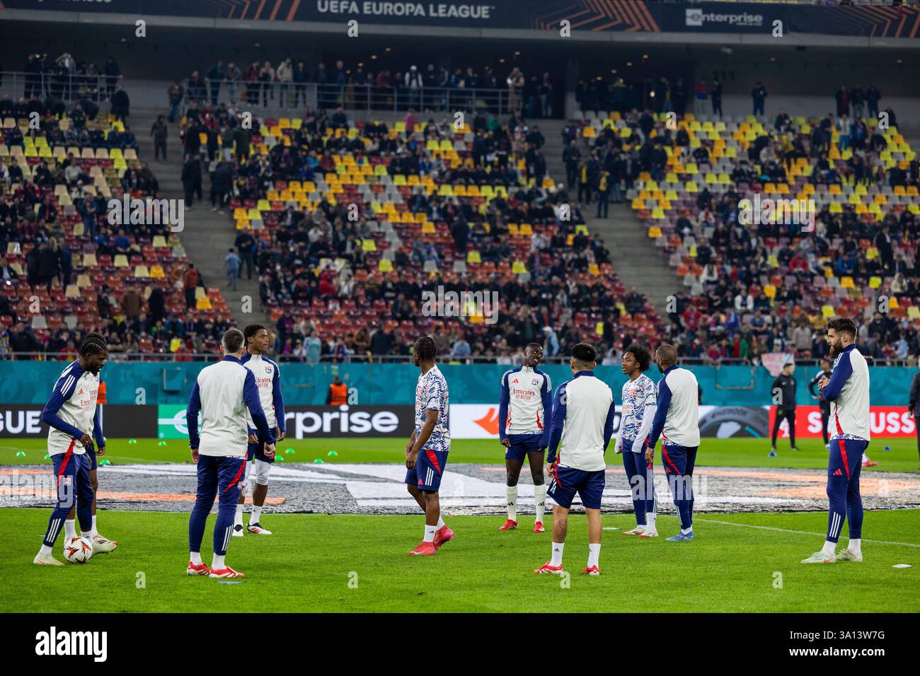 Bucharest, Roumanie. 06th Mar, 2025. Lyon squad warming up before the ...