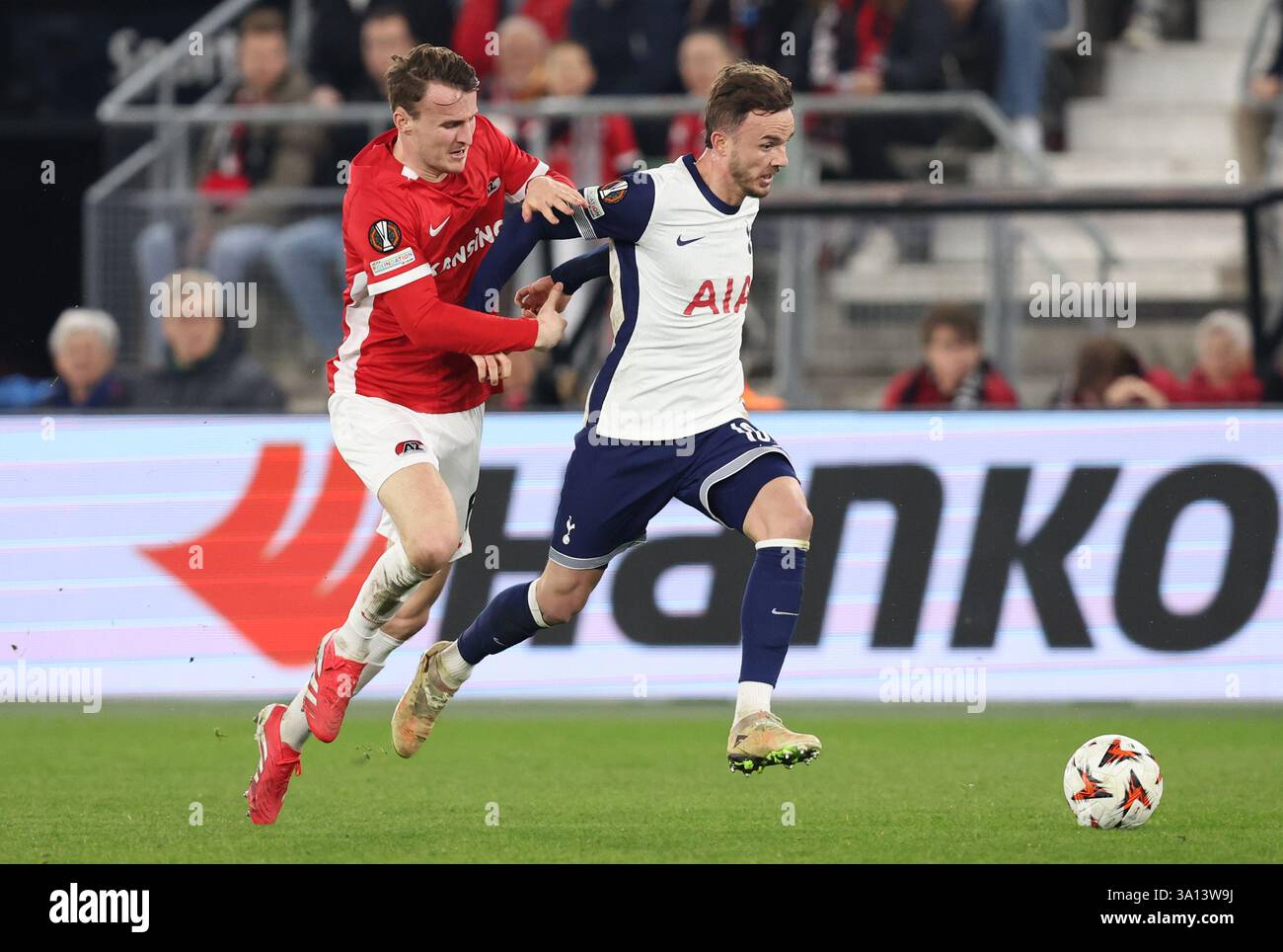 AZ Alkmaar's Peer Koopmeiners (left) and Tottenham Hotspur's James ...