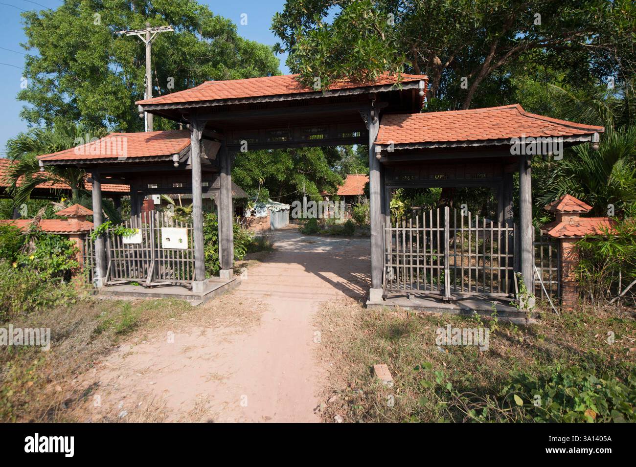 asian gate, exterior design and facade design of a building asian gate ...
