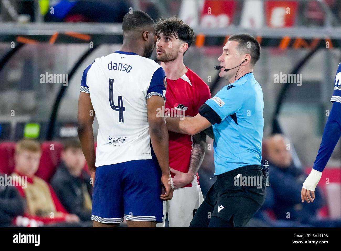 ALKMAAR, NETHERLANDS - MARCH 6: Referee Rade Obrenovic comes between ...