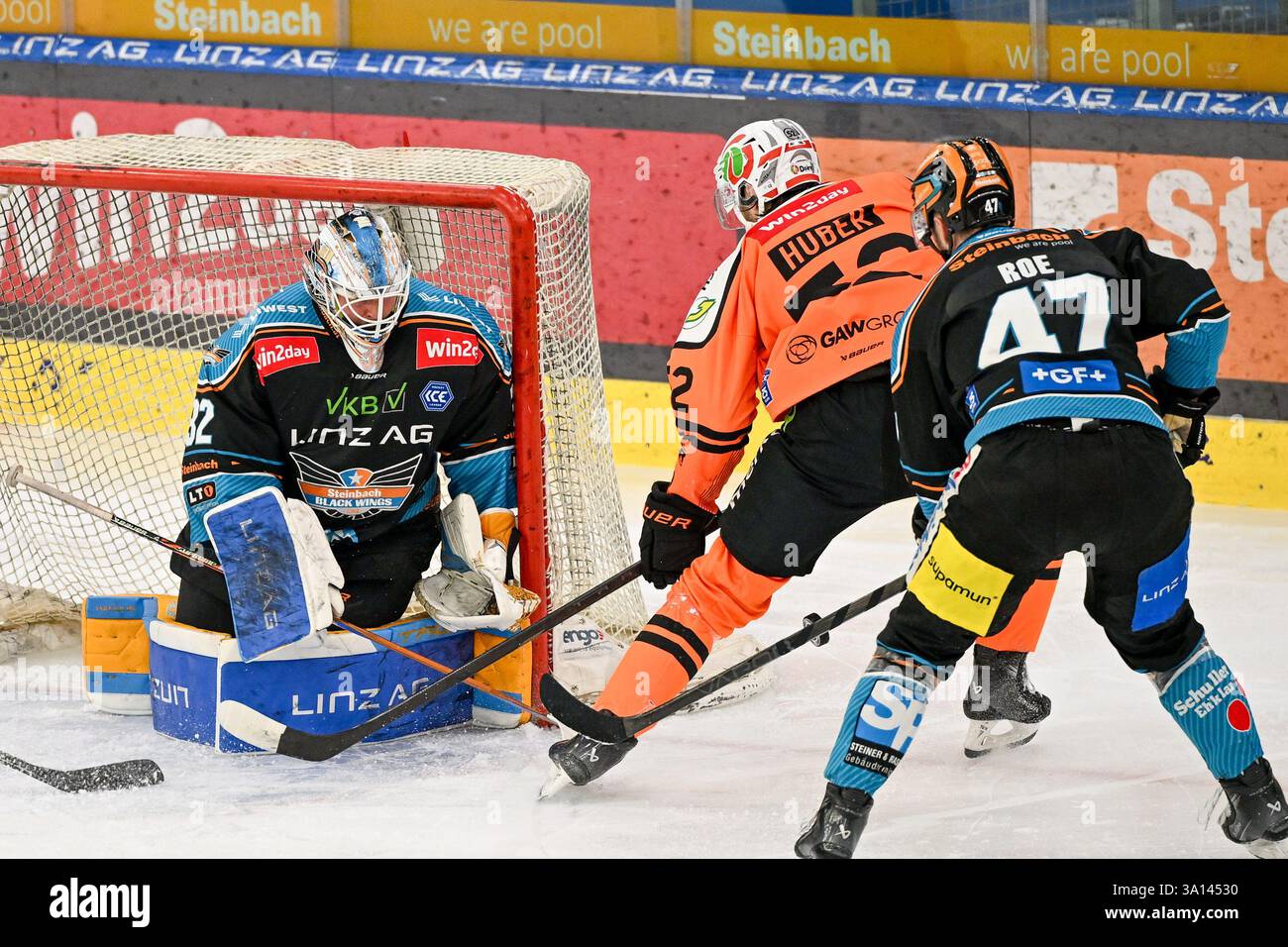 Linz, Austria. 06th Mar, 2025. LINZ, AUSTRIA -MARCH 6: Rasmus Tirronen of Steinbach Black Wings ...