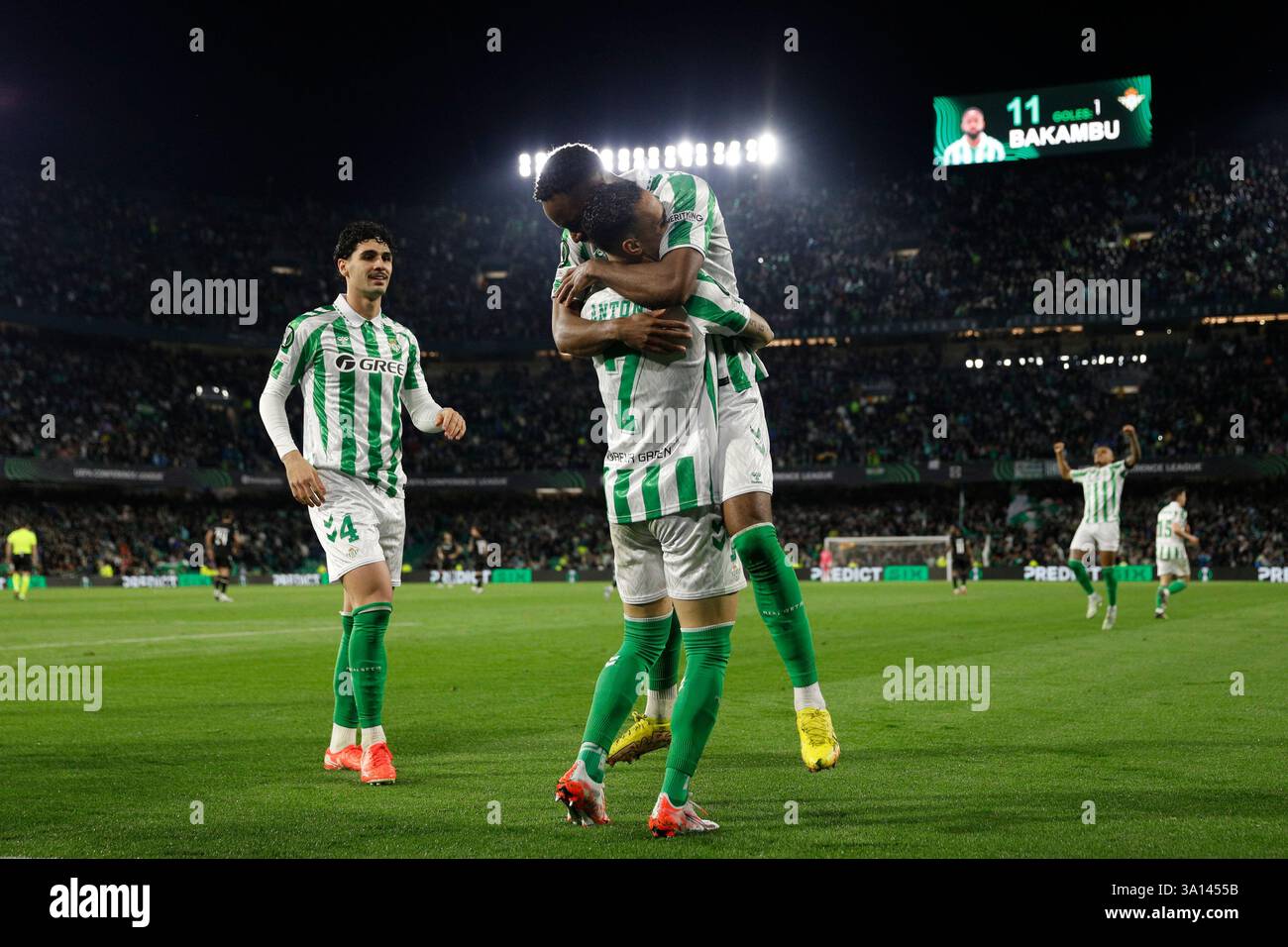 Cedric Bakambu of Real Betis celebrates his goal during the UEFA ...