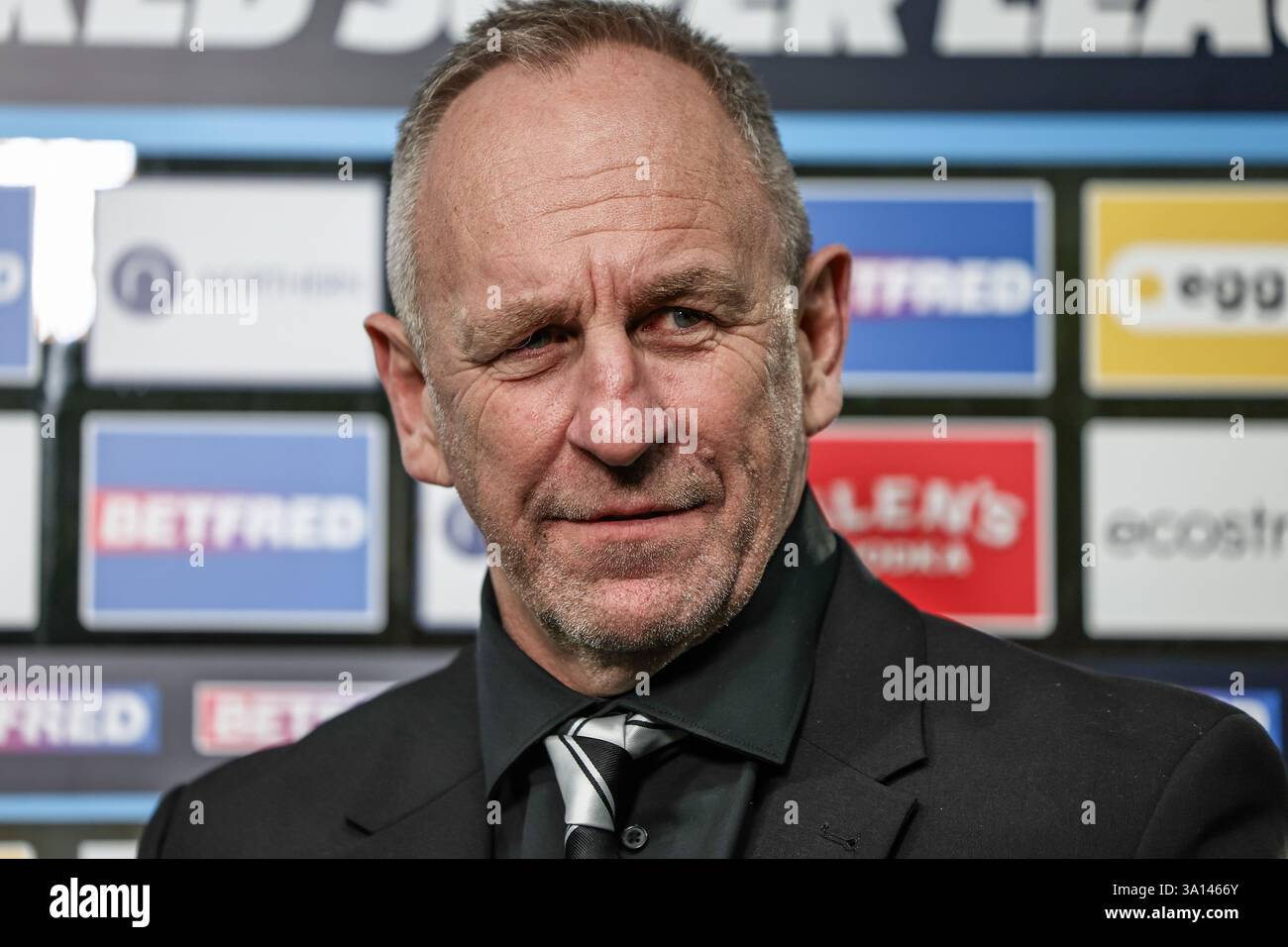 John Cartwright Head Coach of Hull FC during the Betfred Super League ...