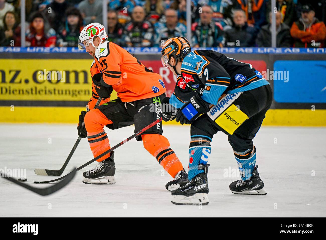 Linz, Austria. 06th Mar, 2025. LINZ, AUSTRIA -MARCH 6: Casey Bailey of ...